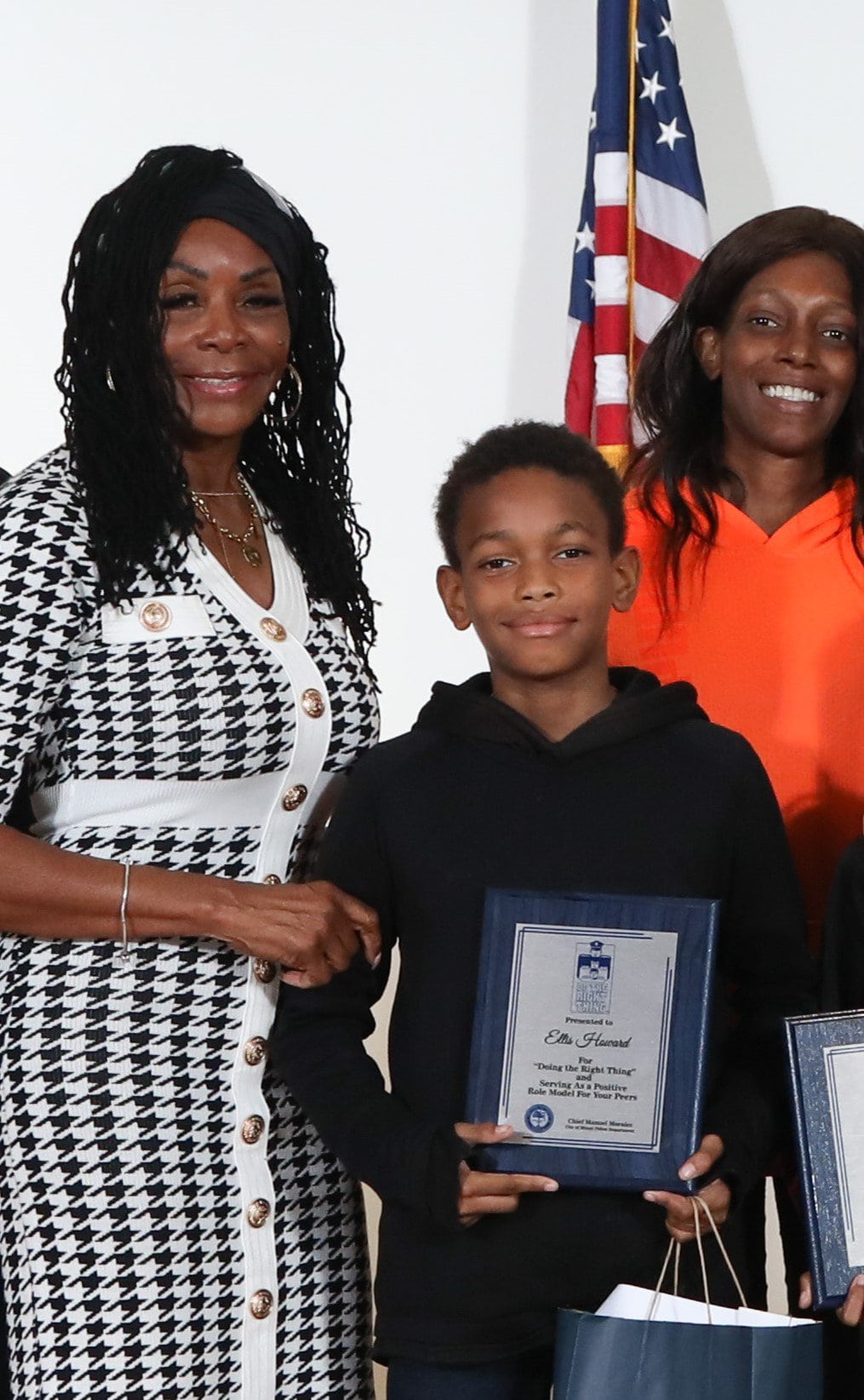 Ellis Howard - Do the Right Thing