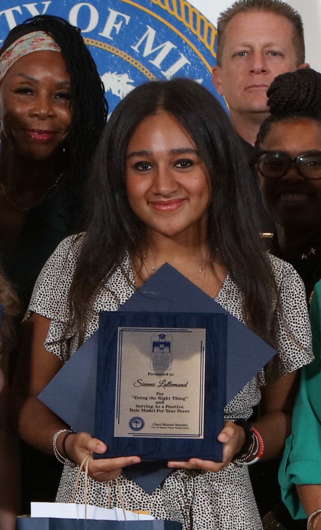 Sienna Lallemand - Do the Right Thing